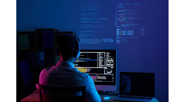 Vale a pena atuar como programador no exterior? - TecnoInforme